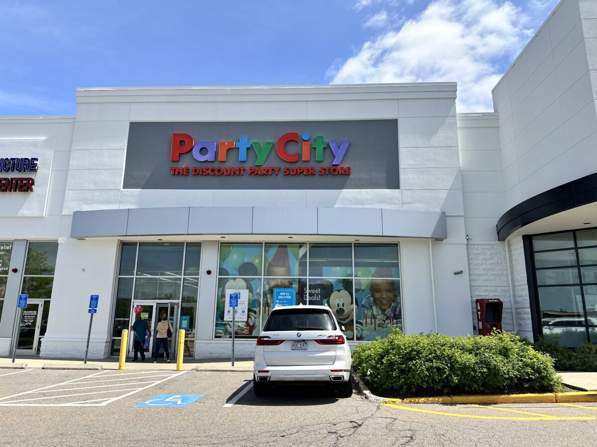 Walpole Mall :Wilder